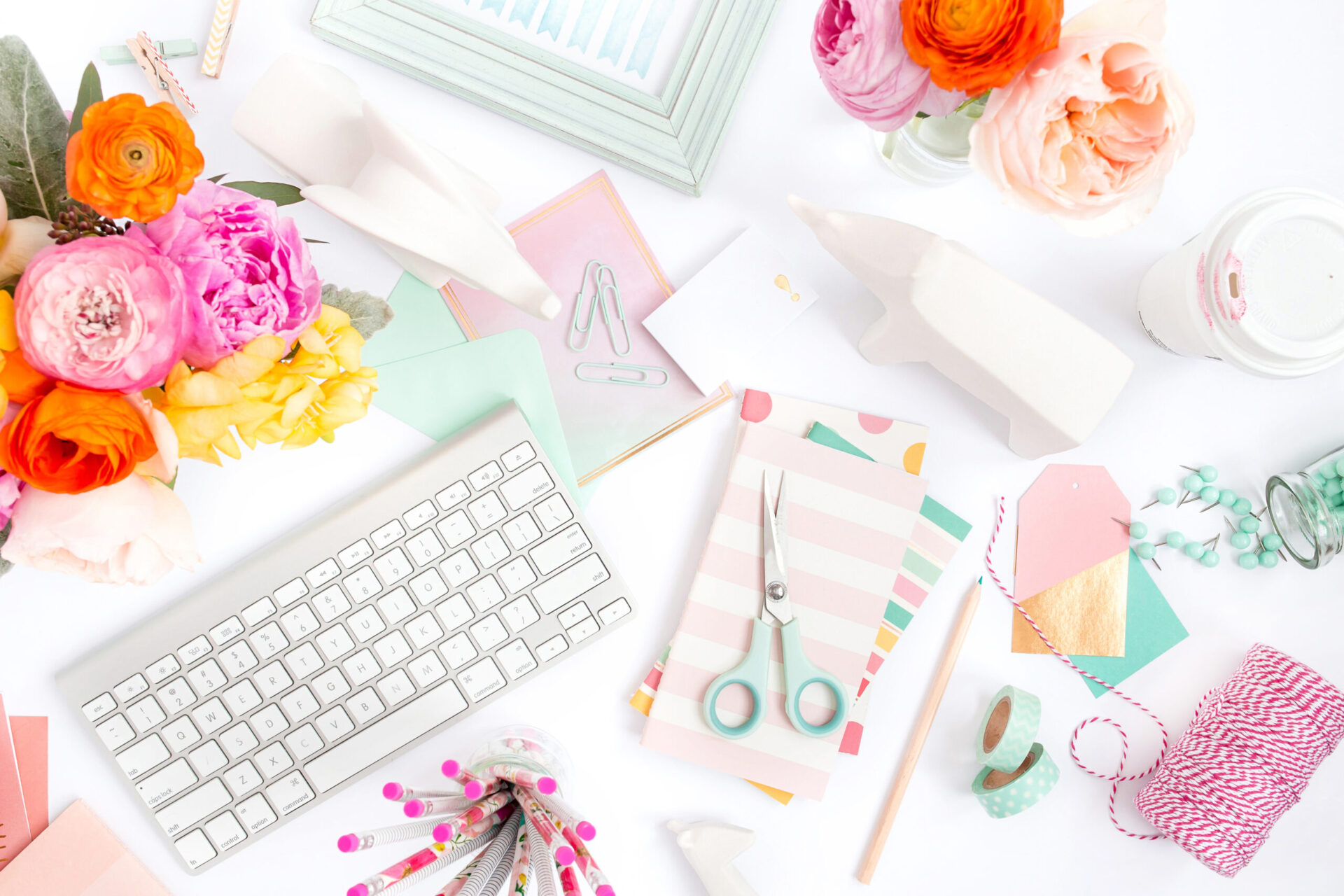50 Blog Post Ideas for Craft Bloggers - Blogging Her Way