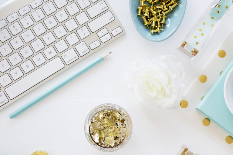 How I Made $35,000+ from Blog Flipping - Blogging Her Way