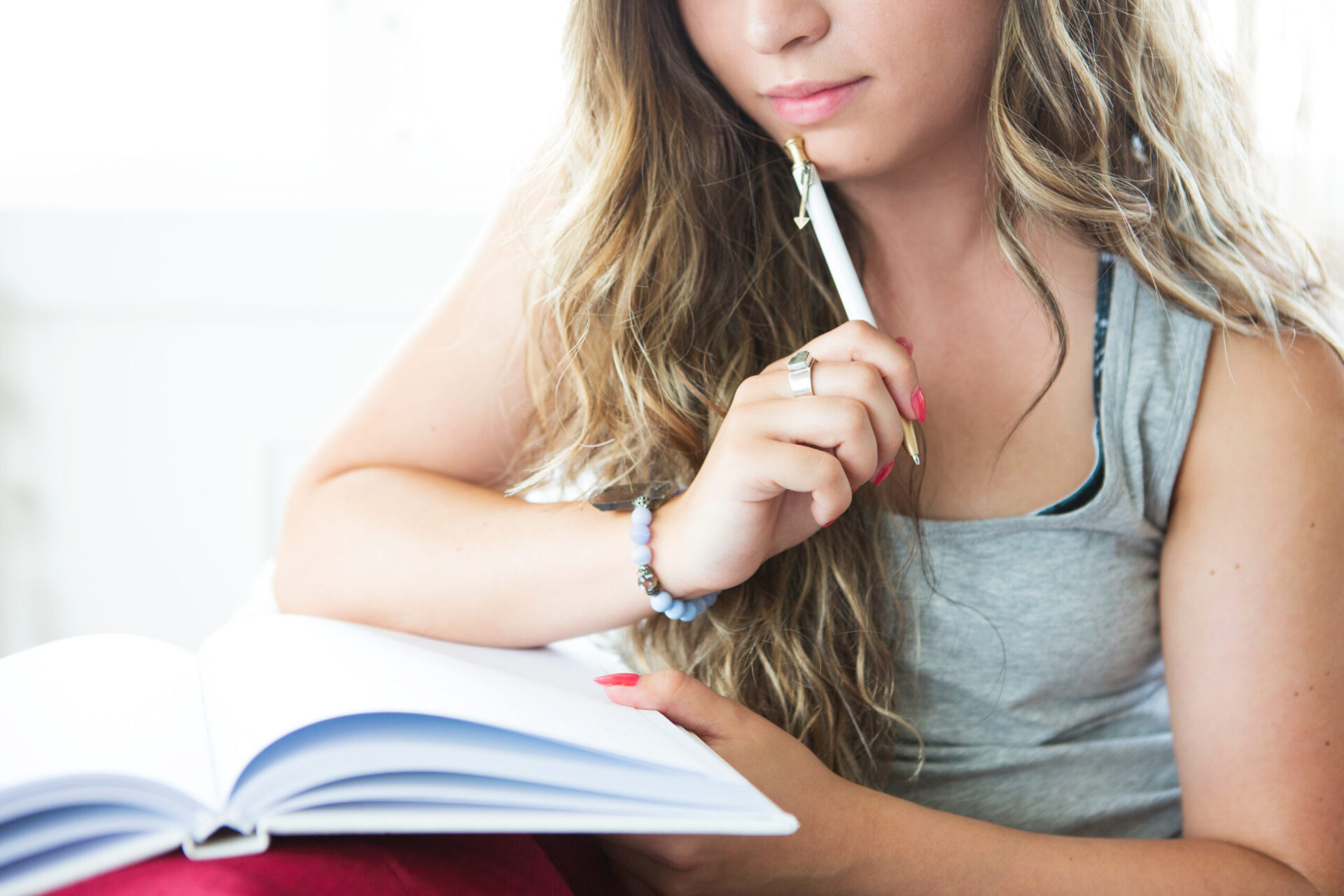 50 Blog Post Ideas for College Bloggers - Blogging Her Way
