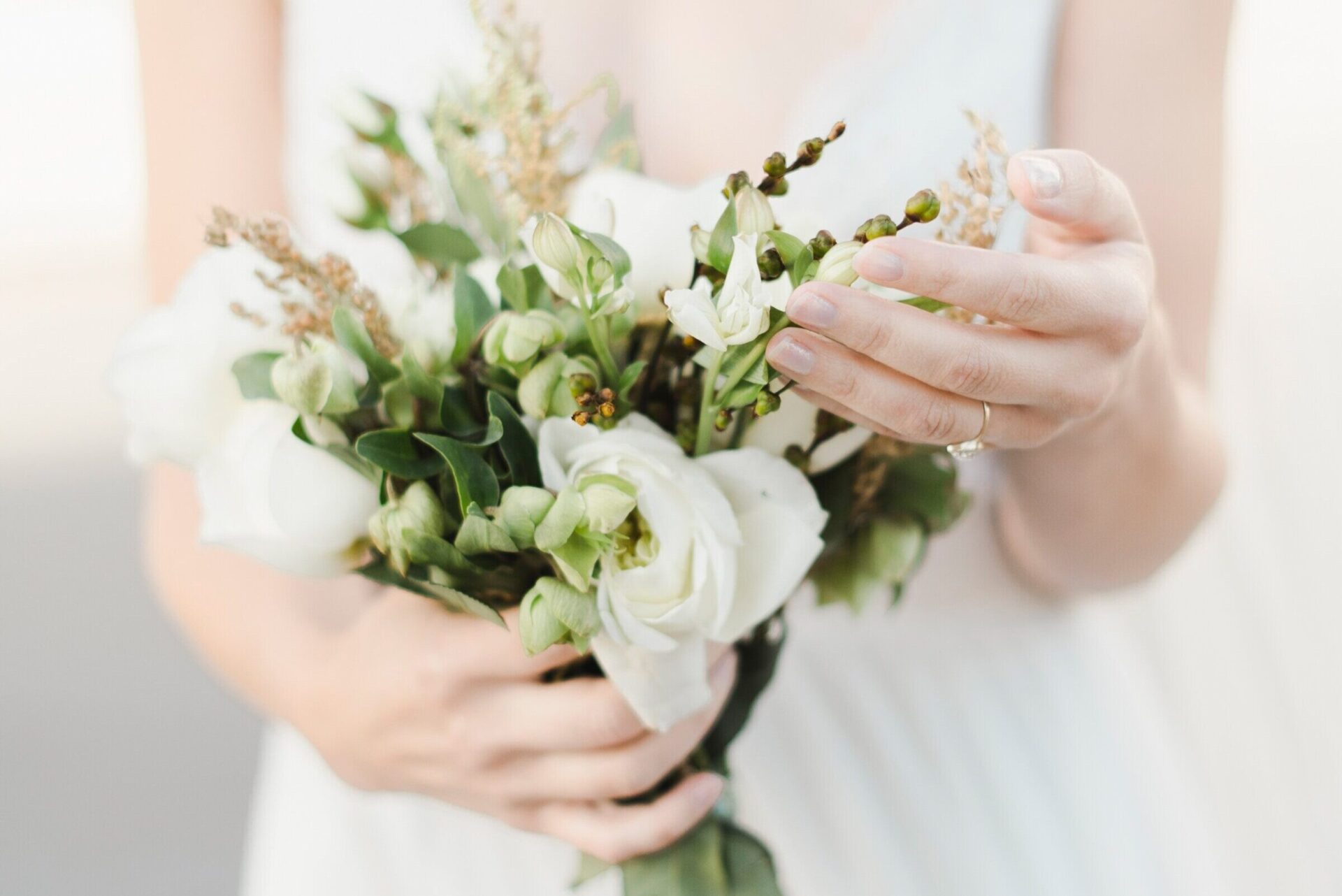 50 Blog Post Ideas for Wedding Bloggers - Blogging Her Way